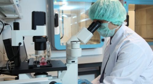 Laboratory Data Management: 6 Benefits & 10 Best Practices